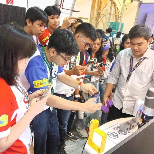 - IETI School System Official Website